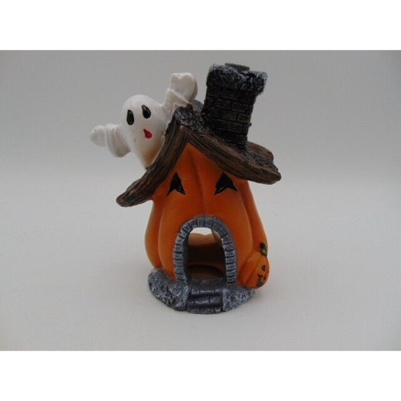 Fish | Aquarium Haunted House Bubbler Fish Tank Aquarium Pumpkin Ghost ...